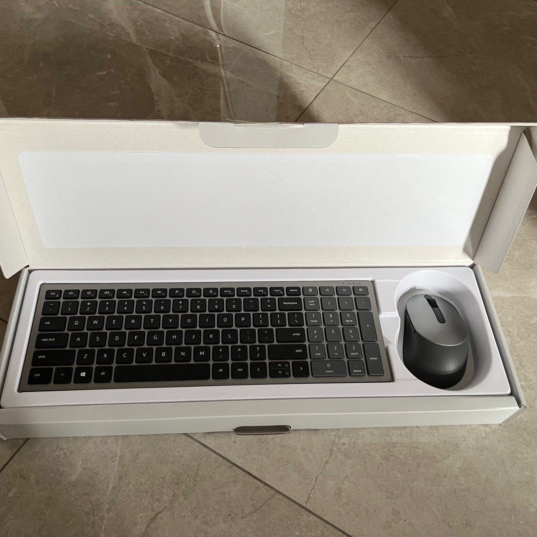 Dell Multi-Device Wireless Bluetooth Keyboard and Mouse (KM7120W), Computers & Tech, Parts ...