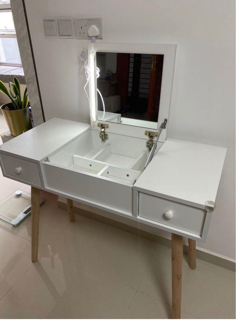 Dressing table, Furniture & Home Living, Furniture, Tables & Sets on ...