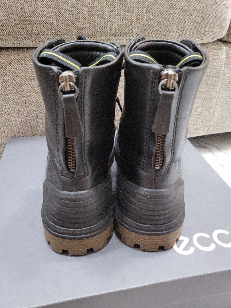 Ecco Leather Boots, Women's Fashion, Footwear, Boots on Carousell