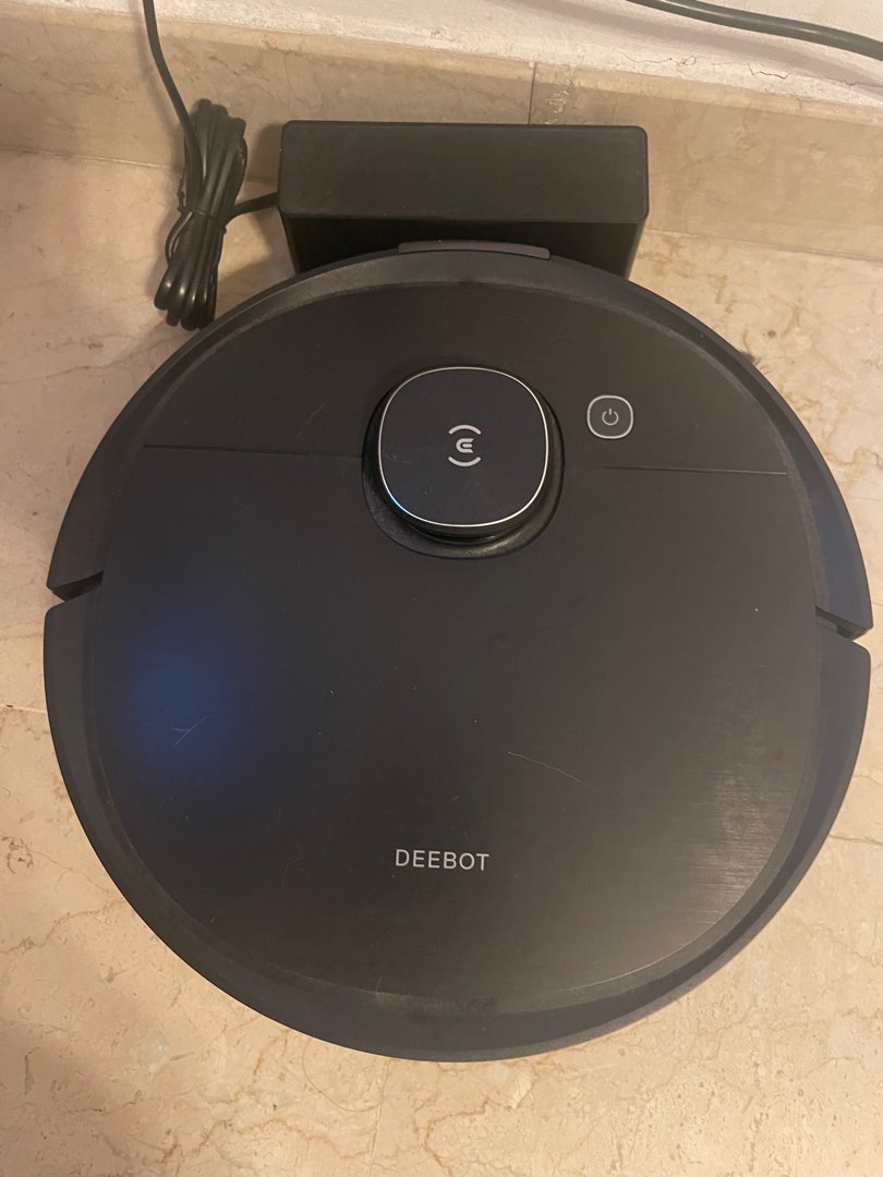 Ecovacs debot ozmo T8 aivi, TV & Home Appliances, Vacuum Cleaner & Housekeeping on Carousell