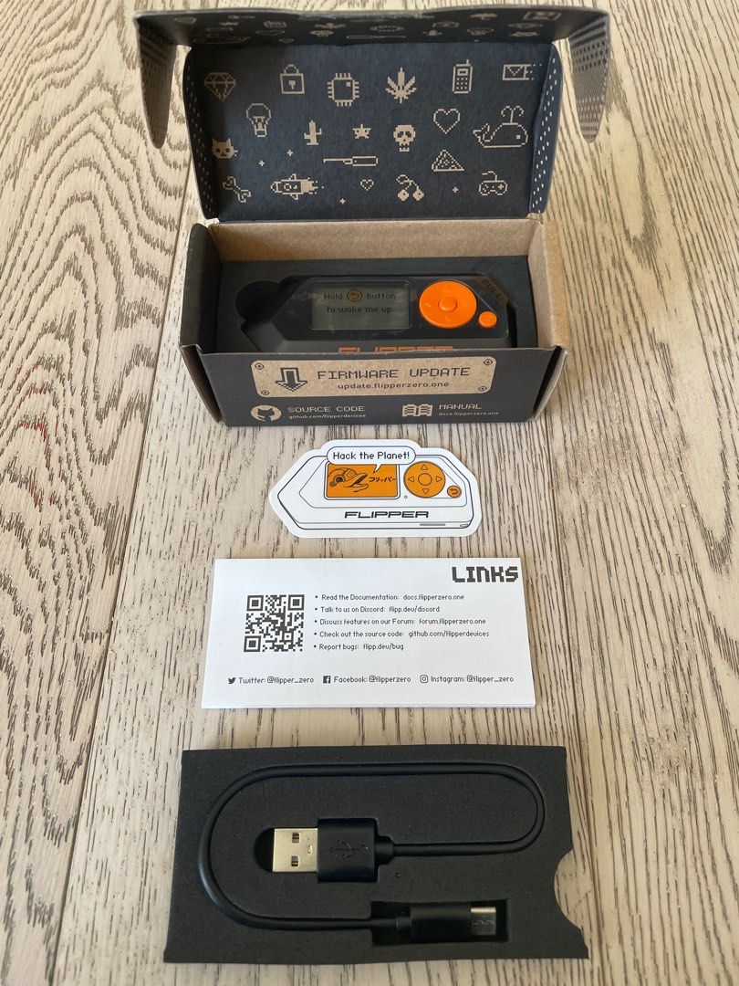 Flipper zero (black), 手提電話, 平板電腦, 平板電腦 - 其他 - Carousell