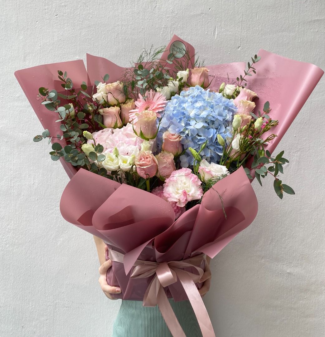 Fresh Flower Arrangement - Customised Flower Arrangement:Wedding ...