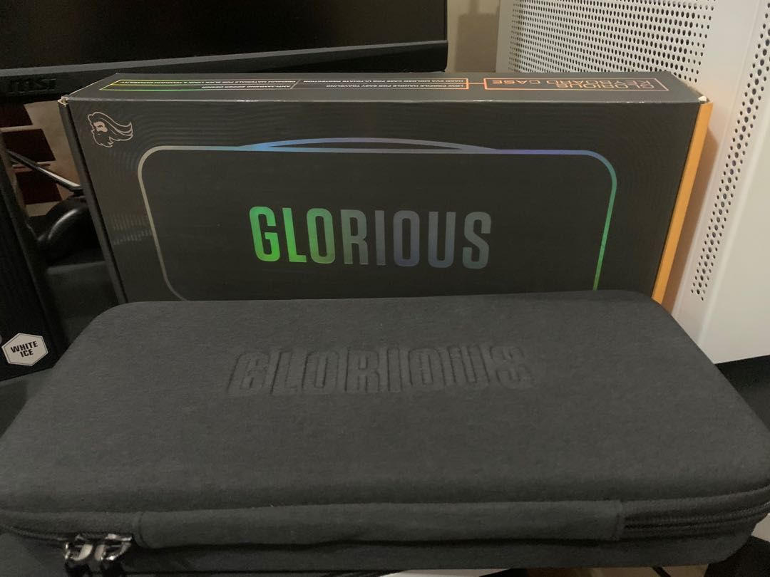 GMMK PRO WHITE ICE BAREBONES + GLORIOUS CARRYING CASE, Computers & Tech ...