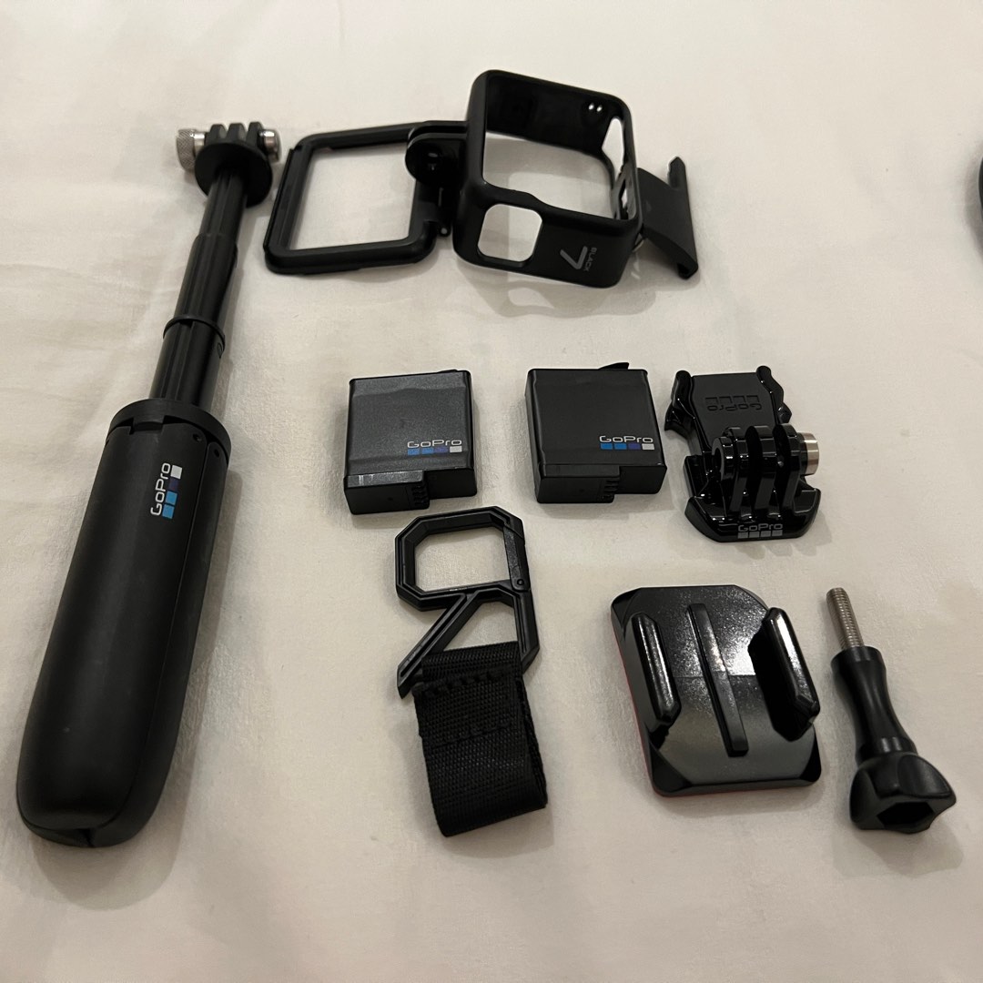 Original GoPro Shorty Tripod Stand Battery And Accessories, Photography ...
