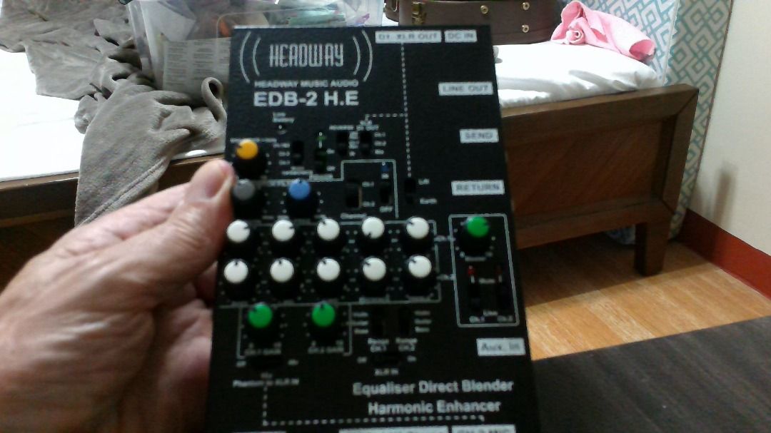 HEADWAY EDB-2 H.E. ACOUSTIC PREAMP, Hobbies & Toys, Music & Media ...