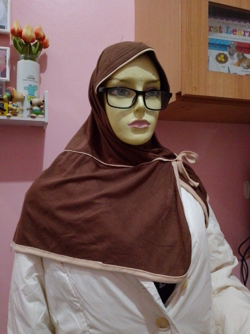 Jilbab Instan hijab pramuka sekolah, Fesyen Wanita, Muslim Fashion, Lainnya di Carousell