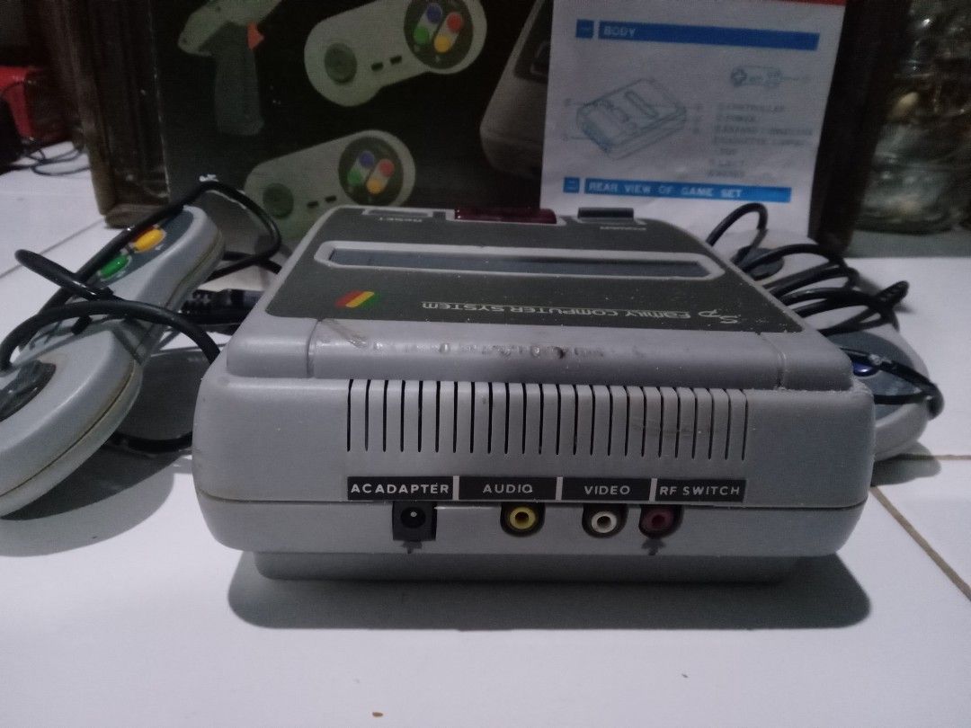 Konsol nintendo jadul SUPER FAMICOM vintage koleksi antik klasik retro ...