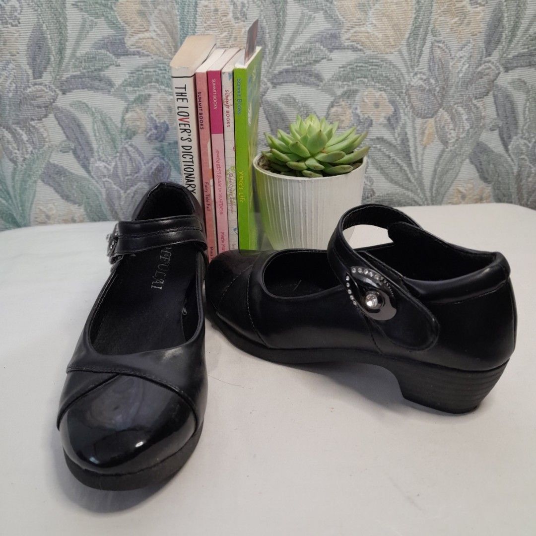 LEATHER PREP SHOES, Women's Fashion, Footwear, Heels on Carousell