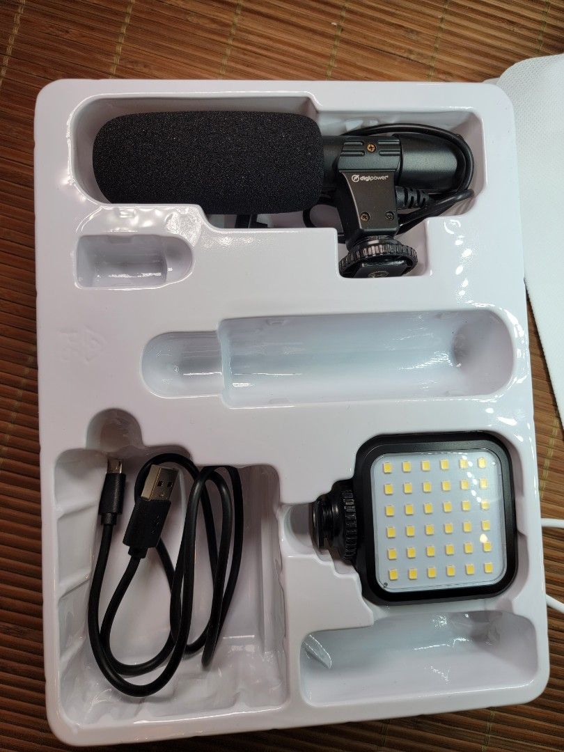 LED flash and Vlogging Mic, Photography, Photography Accessories, Lighting & Studio Equipment on ...