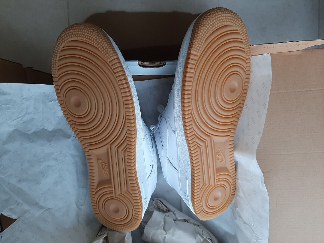 Nike Air Force 1 07 with Gum Light Brown soles, Men's Fashion, Footwear ...