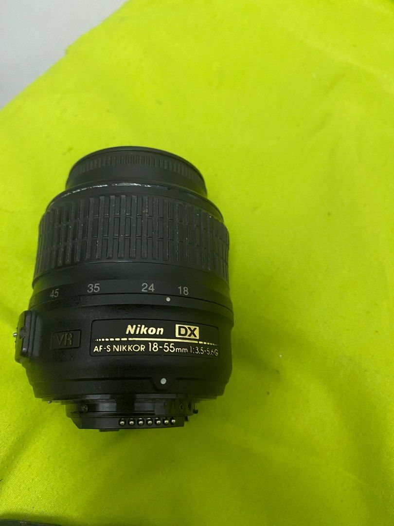 Nikon kit lens 18-55mm, Photography, Lens & Kits on Carousell