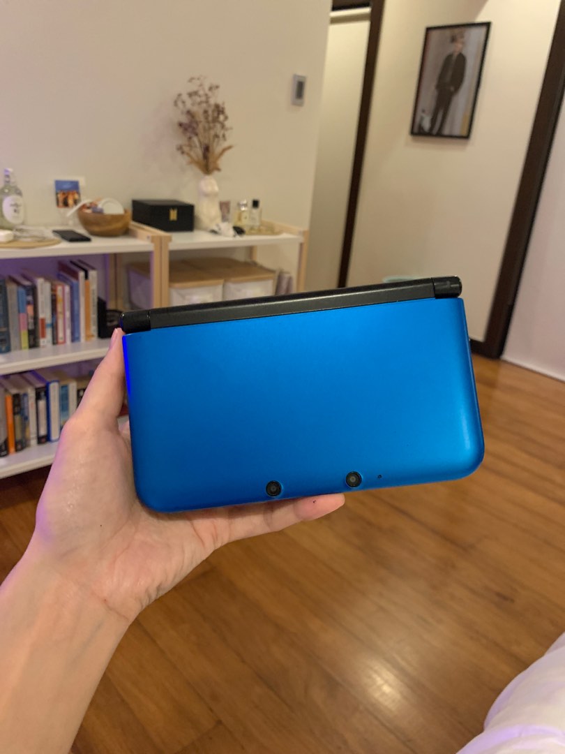 Nintendo 3DS XL - Blue with FREE Mario Kart 7 and FREE case, Video ...