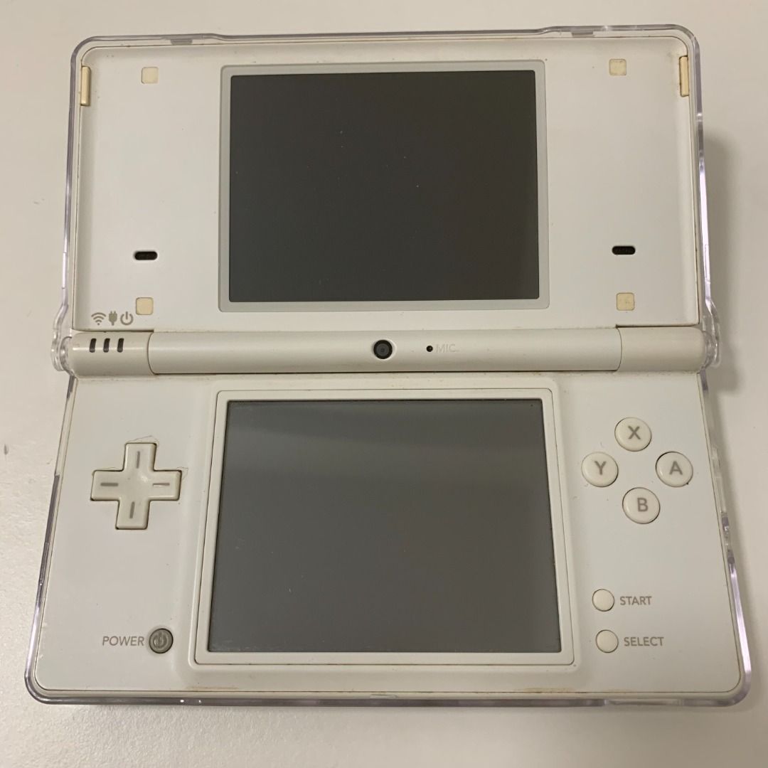 Nintendo DSi white color, Video Gaming, Video Game Consoles, Nintendo ...