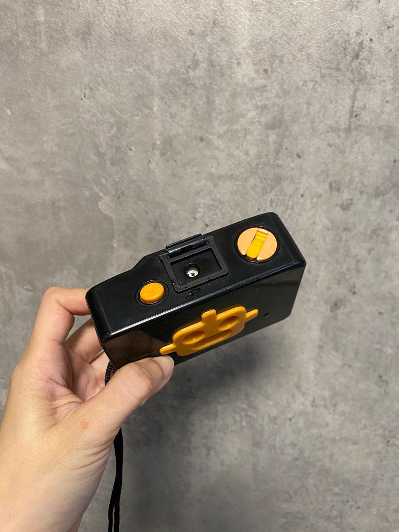 Novelty 3 split lens camera, Photography, Cameras on Carousell