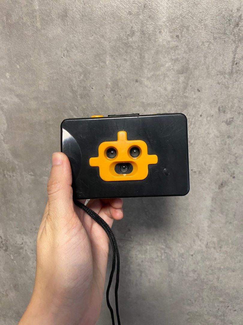 Novelty 3 split lens camera, Photography, Cameras on Carousell