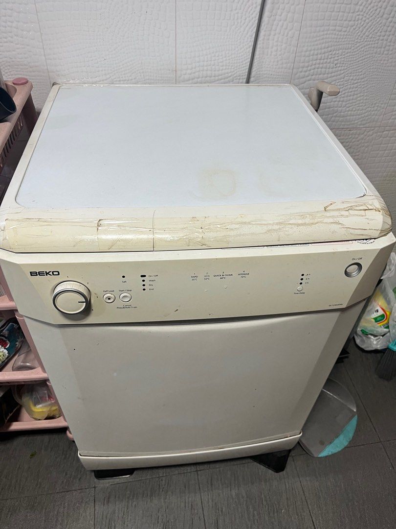 Old dishwasher- self standing, TV & Home Appliances, Kitchen Appliances ...