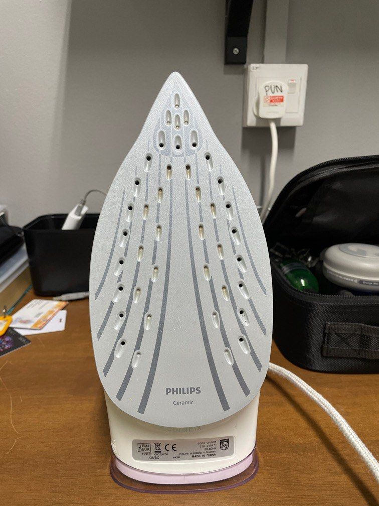 Philips Steam Iron EasySpeed Advanced, TV & Home Appliances, Irons ...