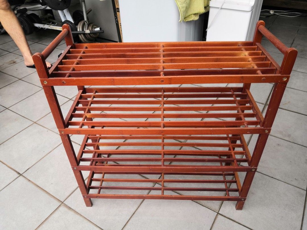 Rak kasut kayu 4 tingkat (new), Furniture & Home Living, Home ...
