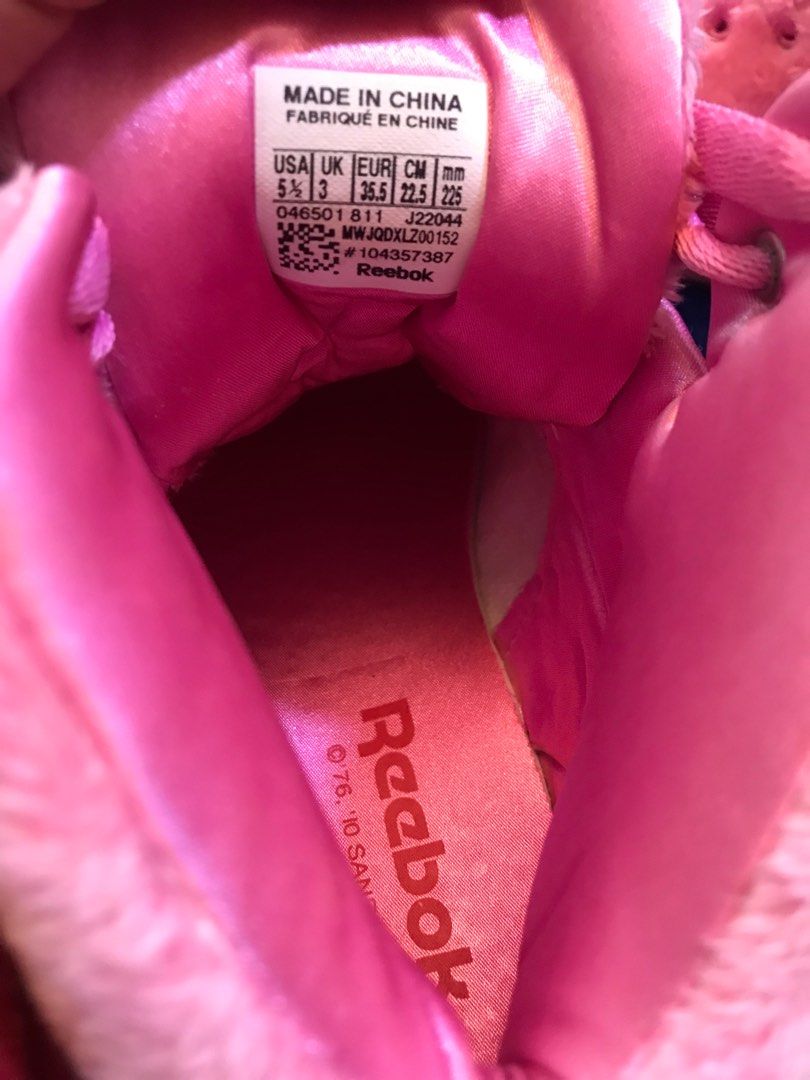 Reebok Limited Edition( Hello Kitty ), Women's Fashion, Footwear ...