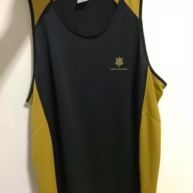 SAF Army Combat Engineer PT Running Singlet/Vest, Men's Fashion ...