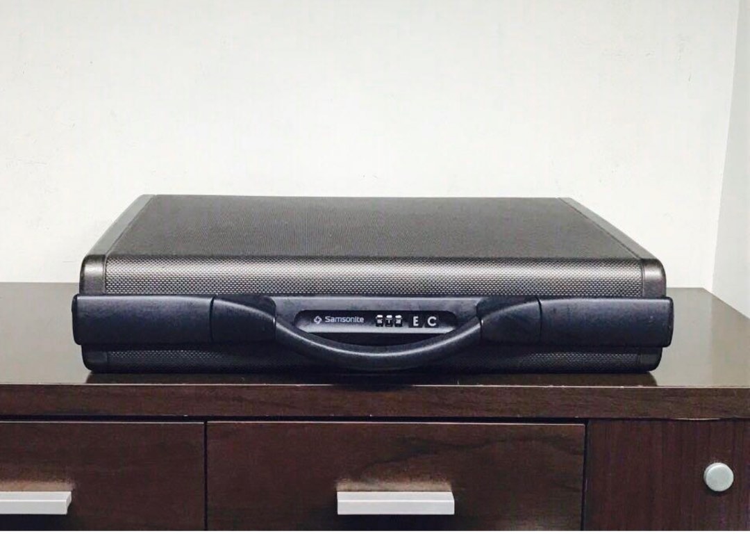 Vintage SAMSONITE Briefcase - Made in USA, Men's Fashion, Bags ...