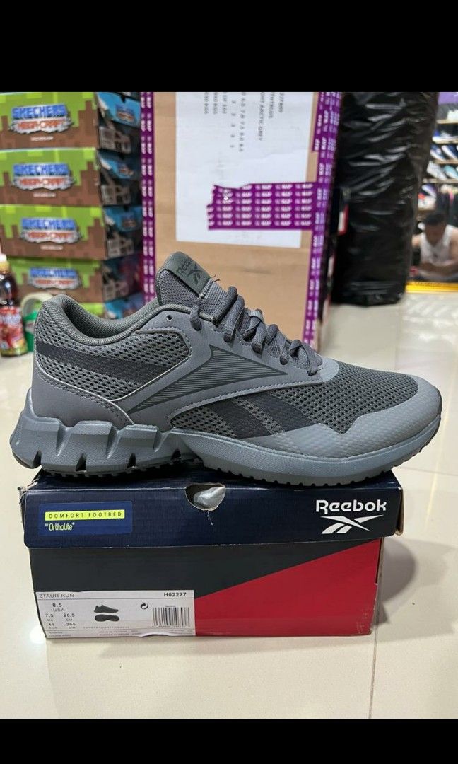 Sepatu Reebok original map, Fesyen Pria, Sepatu , Sneakers di Carousell