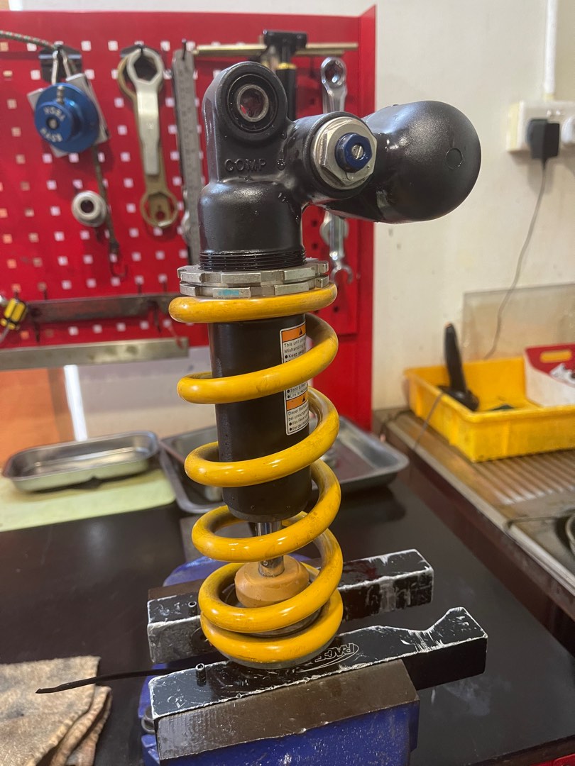 Shock service and overhaul, Motorcycles, Motorcycle Accessories on ...