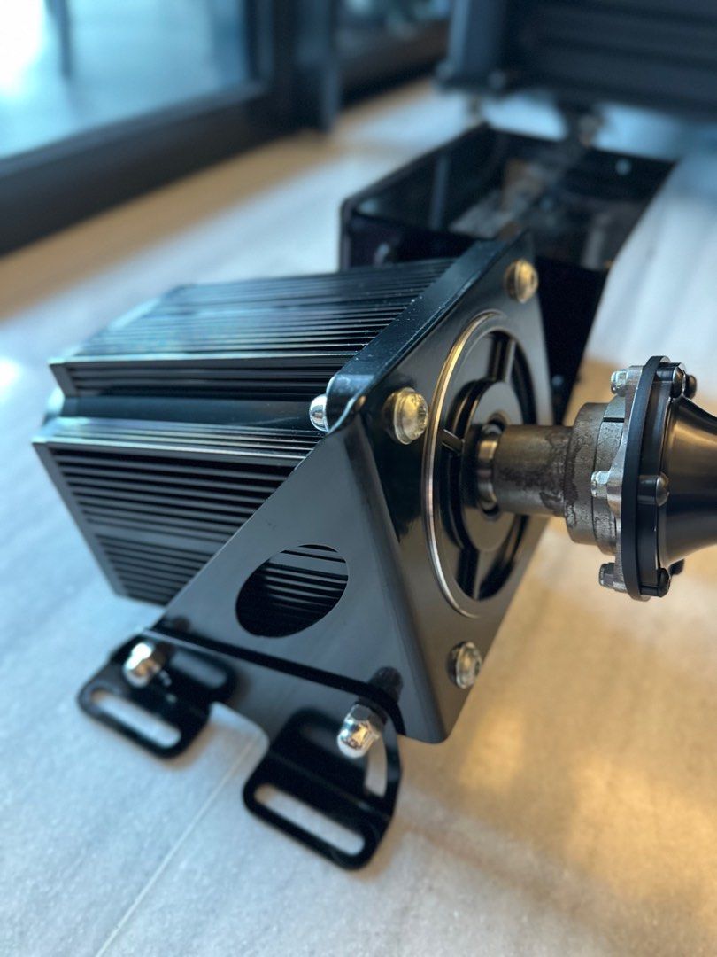 Simucube OSW with Wireless Module and Q1R Plus Wheel Extension Sim ...