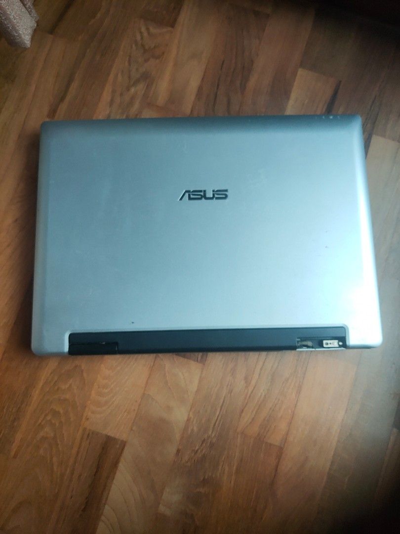 Spoiled Asus laptop, Computers & Tech, Laptops & Notebooks on Carousell