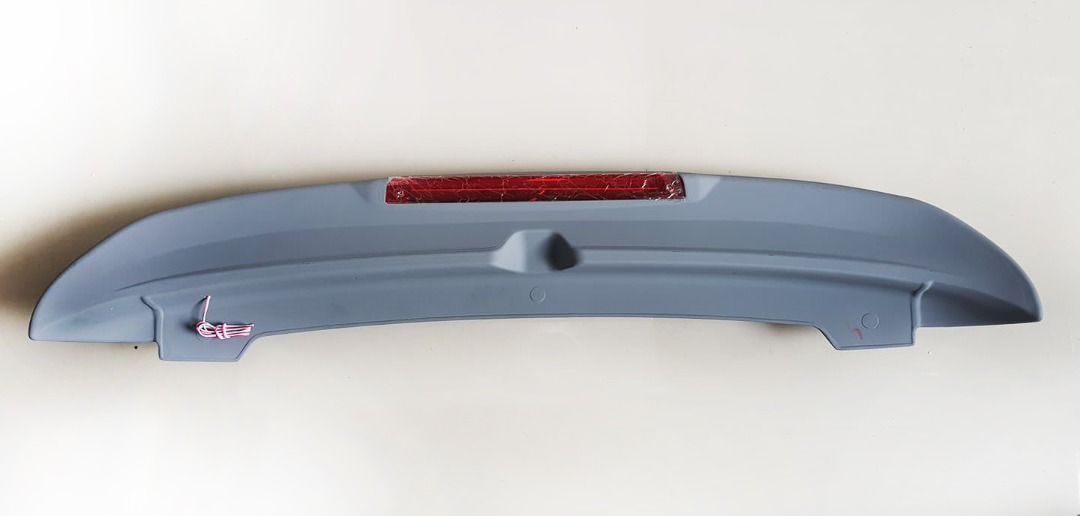 Spoiler for Toyota Innova 2005 to 2015, Car Parts & Accessories, Body ...