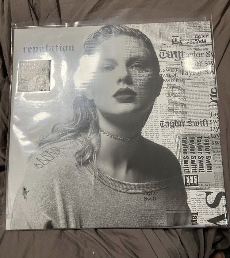 Taylor Swift - Reputation pic disc vinyl, Hobbies & Toys, Music & Media ...
