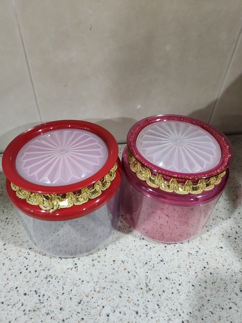 Tupperware Cookie Canister, Furniture & Home Living, Kitchenware ...