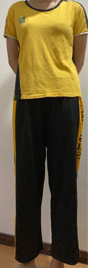 UST SHS PE Uniform Set Medium, Women's Fashion, Activewear on Carousell