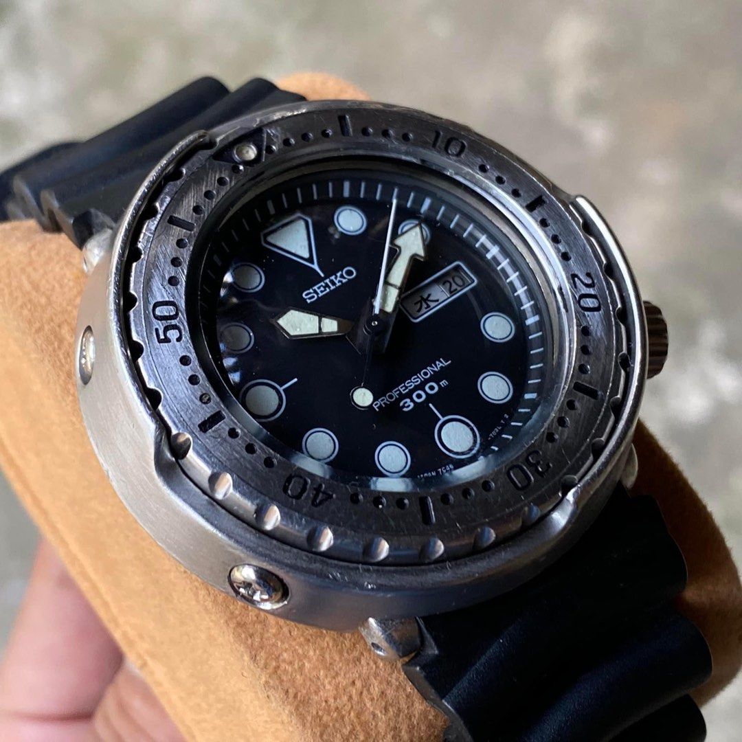 Vintage JDM Seiko Professional "Tuna Marinemaster" 300 Meters Diver's ...