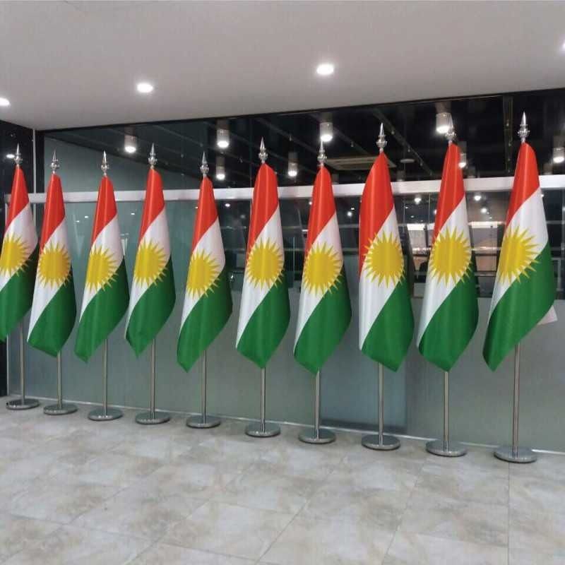 VIP Flag Pole With Stand 2.4m (Silver), Hobbies & Toys, Stationery ...