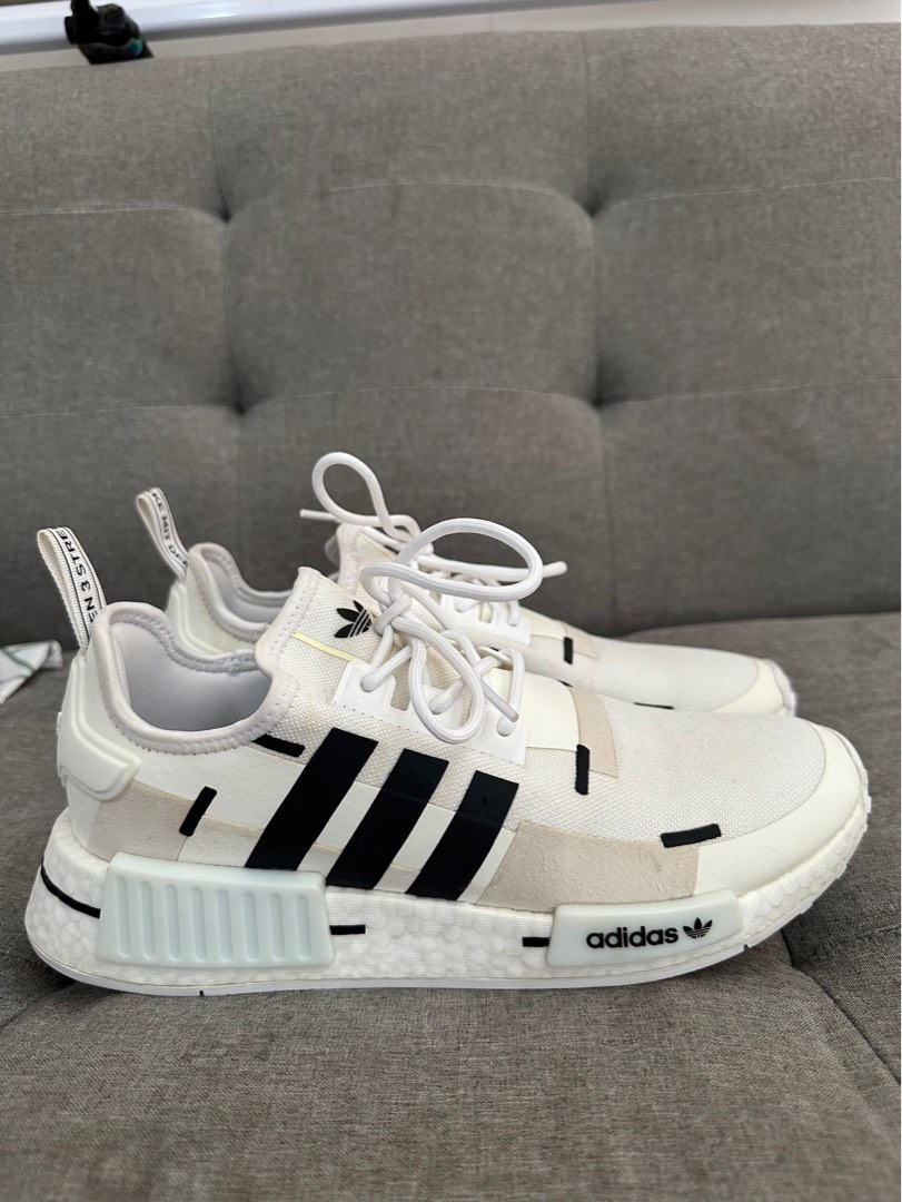 Adidas NMD R1 White, Men's Fashion, Footwear, Sneakers on Carousell