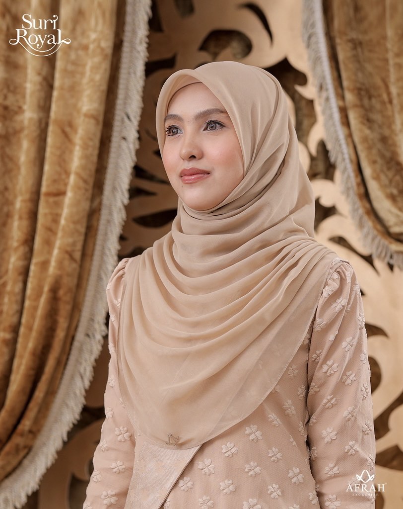 Afrah Suri Royal code Brown, Women's Fashion, Muslimah Fashion, Hijabs ...