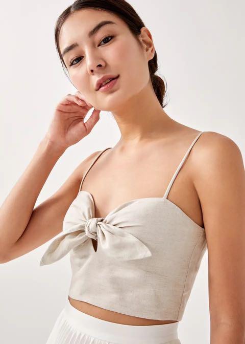 Antonella Padded Knot front Cropped Top (Oat), Women's Fashion, Tops, Sleeveless on Carousell