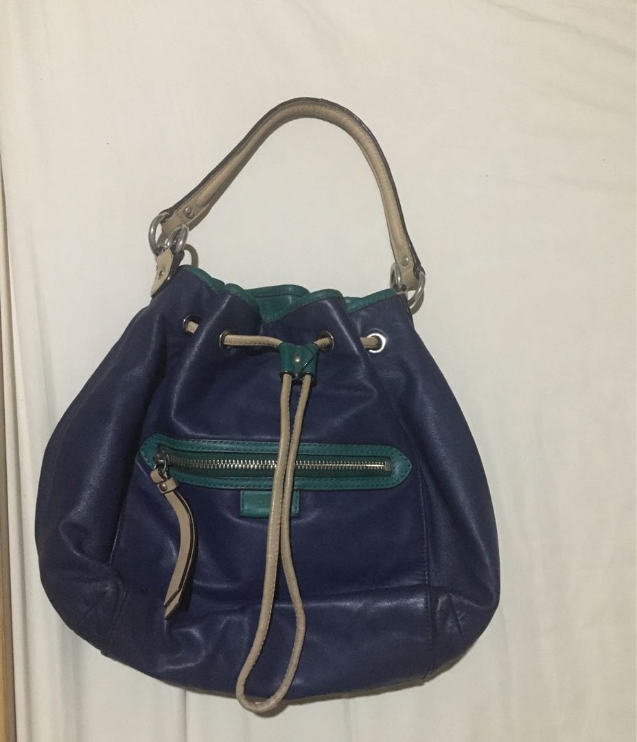 Authentic coach Bucket bag, Luxury, Bags & Wallets on Carousell