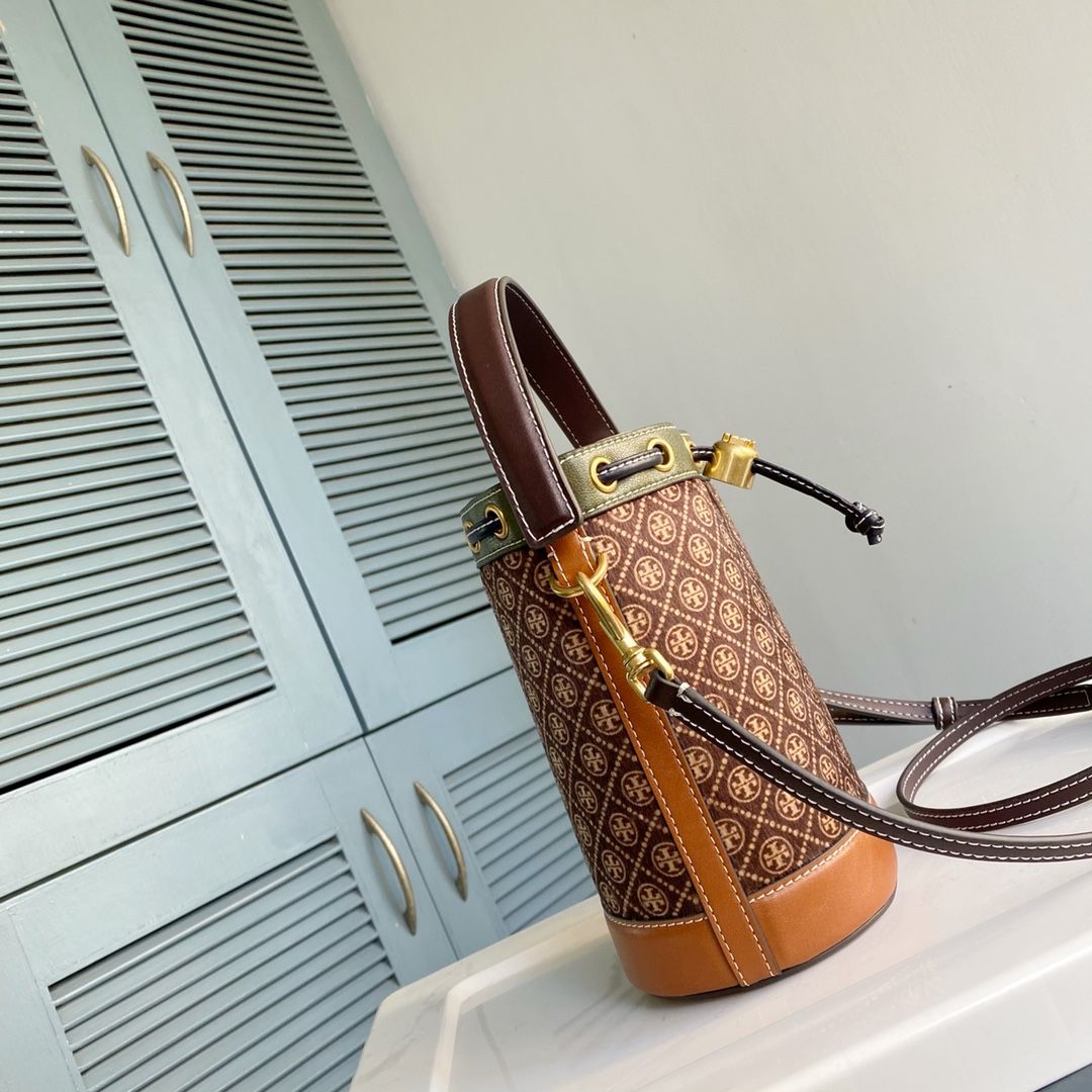 Authentic TB new TMonogram series jacquard bucket bag, Women's Fashion ...