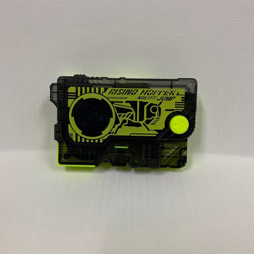 Bandai Kamen Rider Zero One Progrise Key Rising Hopper SG, Hobbies ...