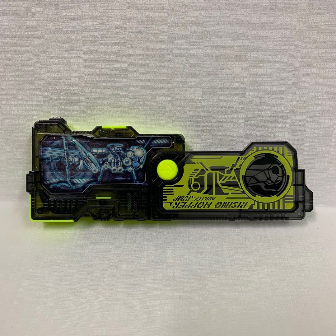 Bandai Kamen Rider Zero One Progrise Key Rising Hopper SG, Hobbies ...