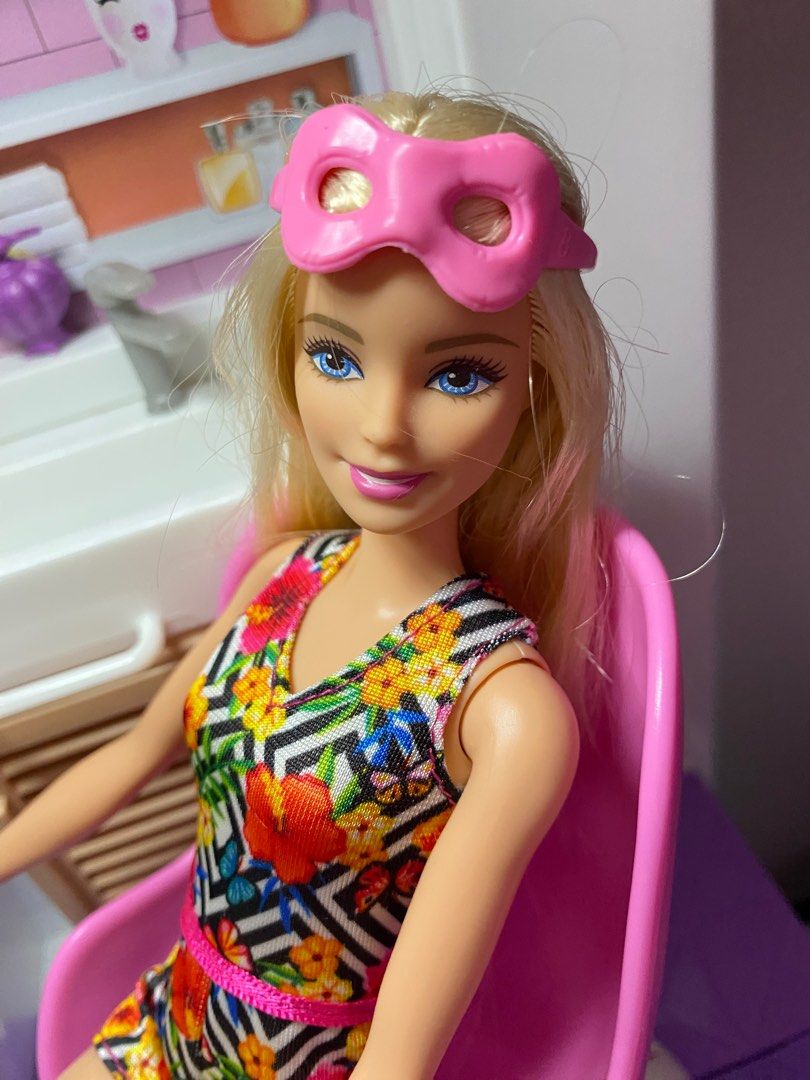 Barbie Mani-Ped Set, Hobbies & Toys, Toys & Games on Carousell