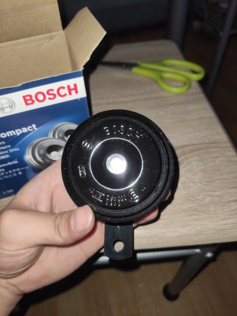 (Authentic)Bosch FC2 Dual Horn compact very Loud horn and classy, Car ...