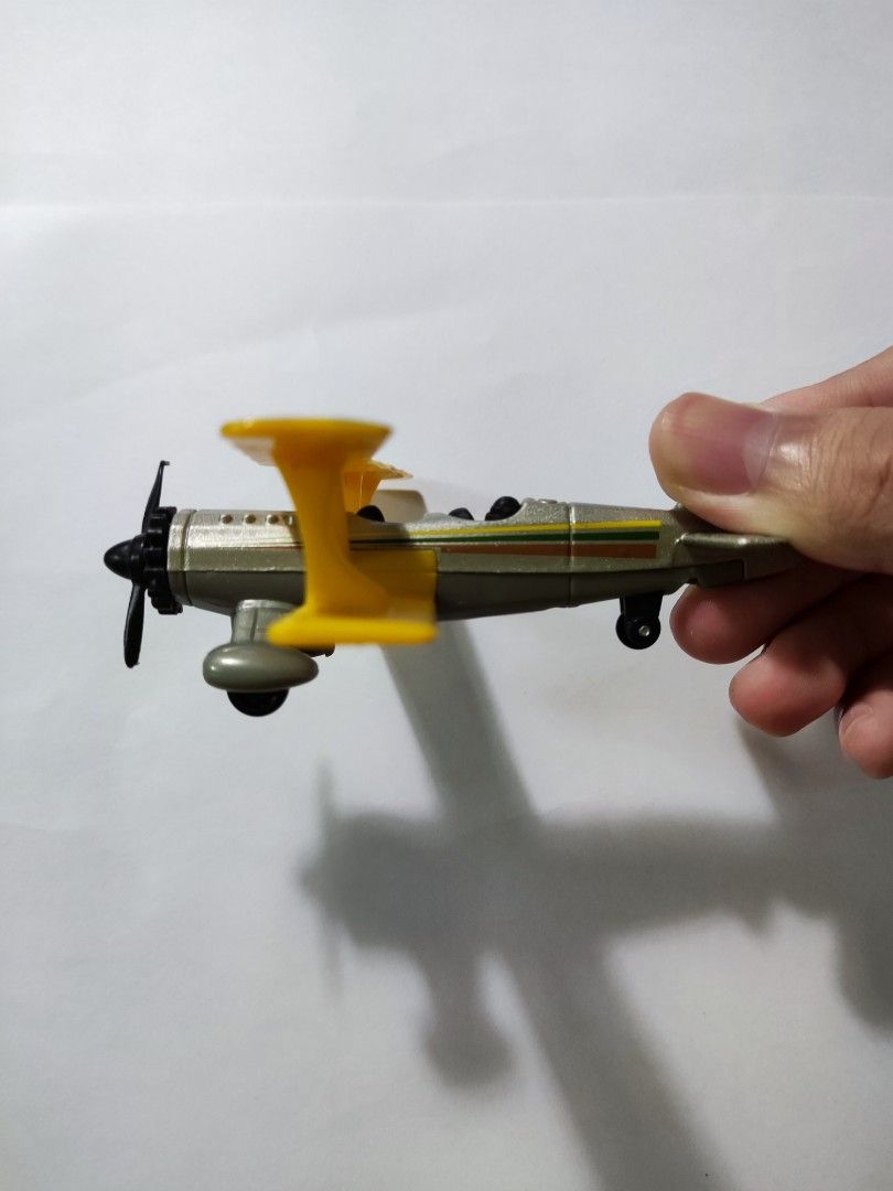 Classic Metal Small Toy Plane, Hobbies & Toys, Toys & Games on Carousell