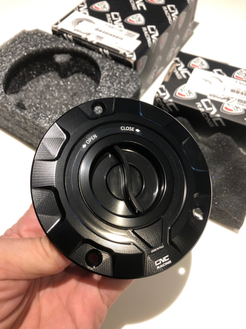 CNC Racing Gas Cap RSV4 Tuono V4 Caponord RSVR Moto Guzzi, Motorcycles ...