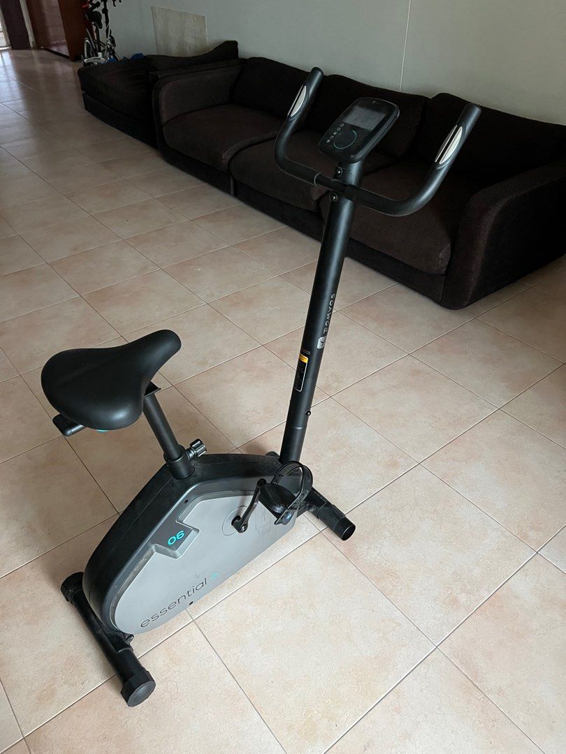 DOMYOS exercise bike, Sports Equipment, Exercise & Fitness, Cardio ...