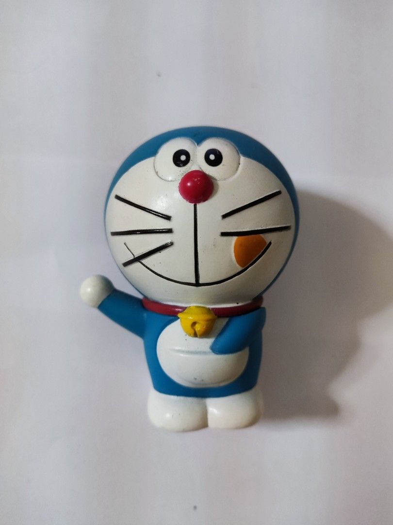Doraemon Figurine - 100 Doraemon Secret Gadget Expo, Hobbies & Toys ...