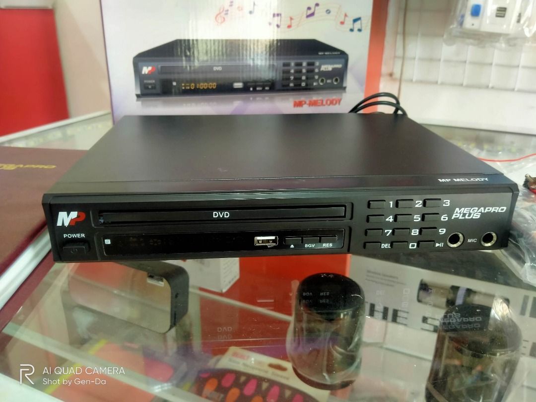 DVD Karaoke Player with Songbook and CD with Up to 16,000 Songs (MP ...