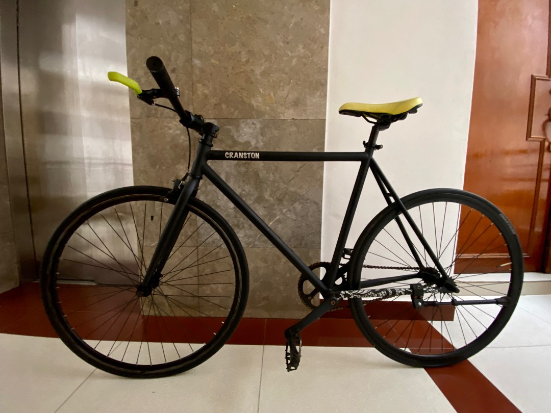 Fixie, Sports Equipment, Bicycles & Parts, Bicycles on Carousell